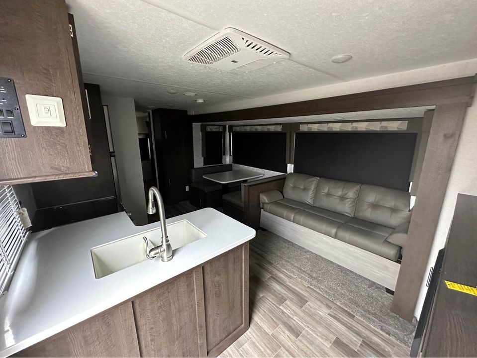 Diamond RV Sales | Products
