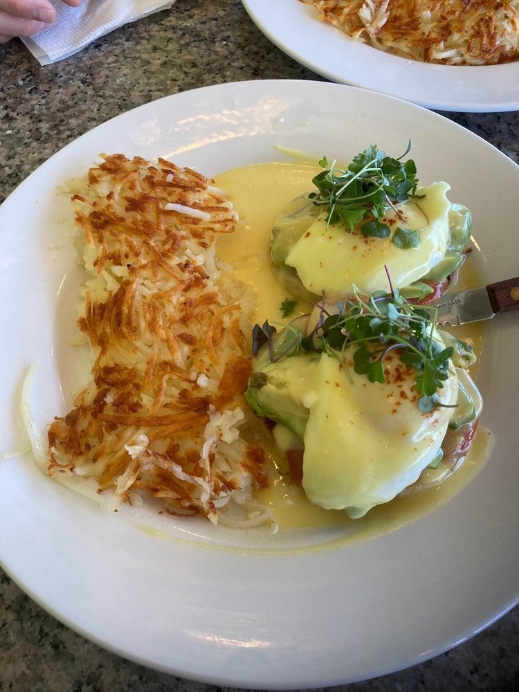 Home | Javi's Breakfast Cafe