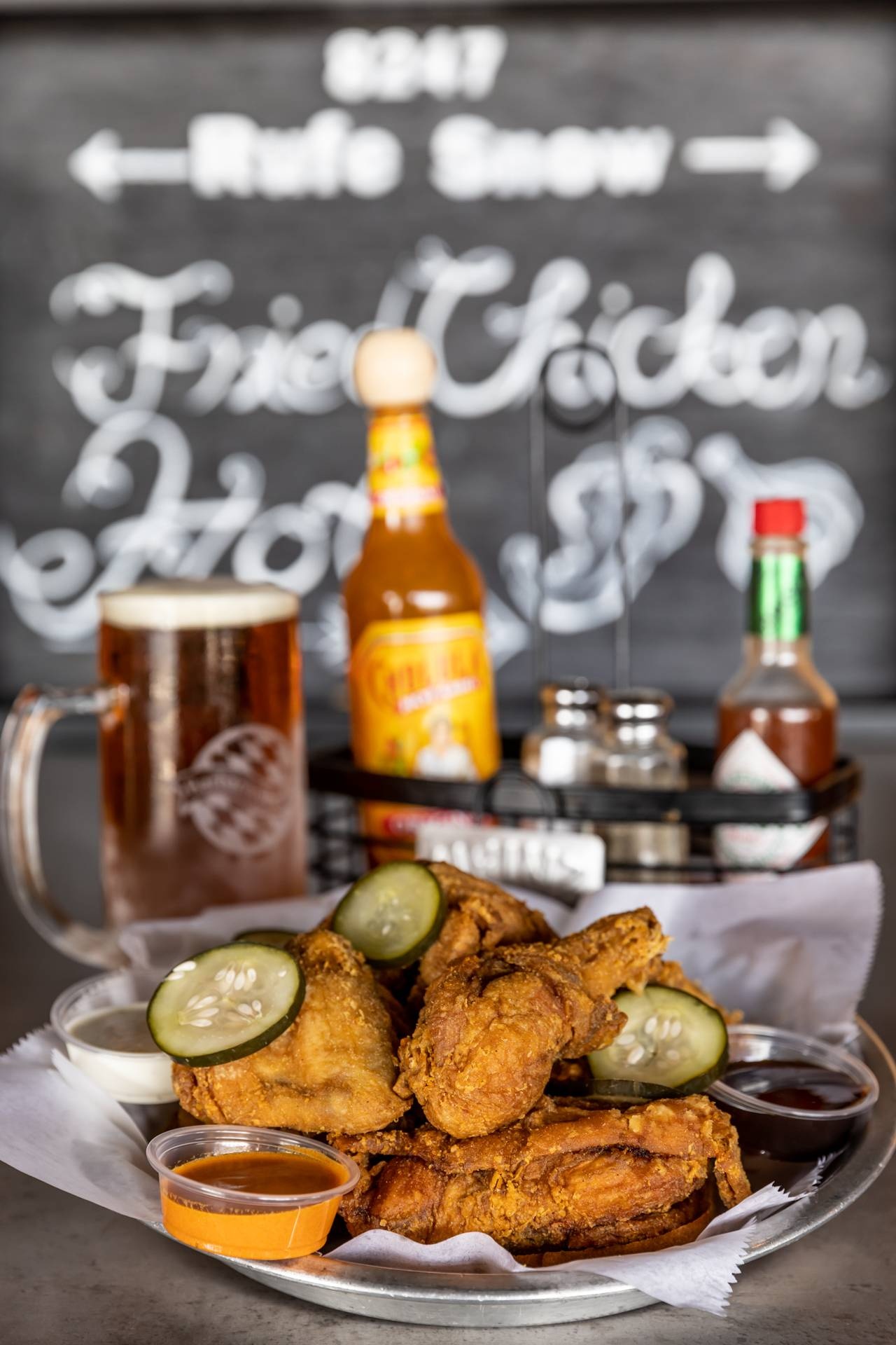 Rufe Snow Wings And Burgers | Gallery