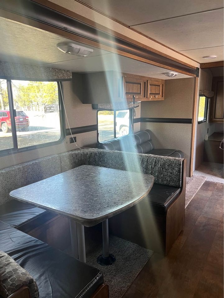Diamond RV Sales | Products