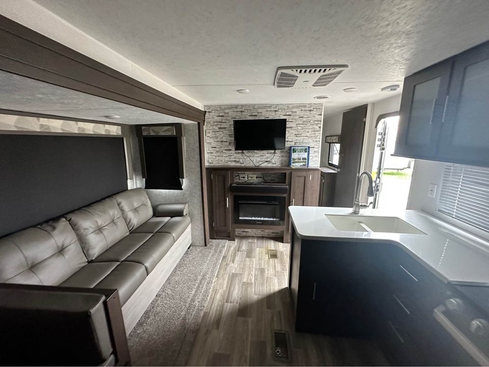 Diamond RV Sales | Products