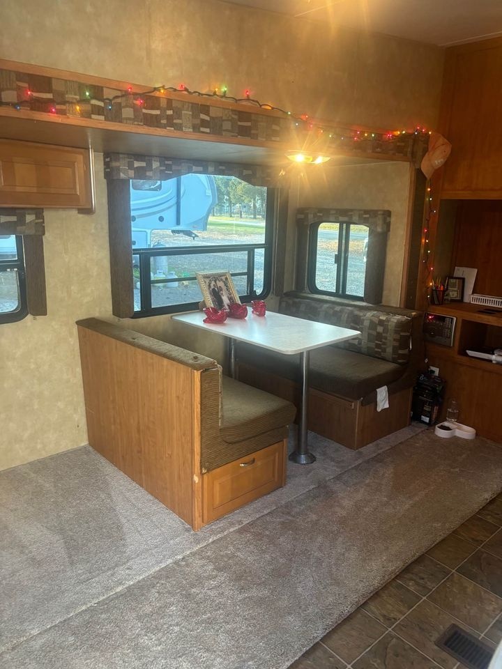 Diamond RV Sales | Products