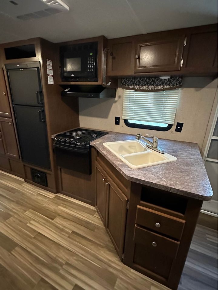 Diamond RV Sales | Products