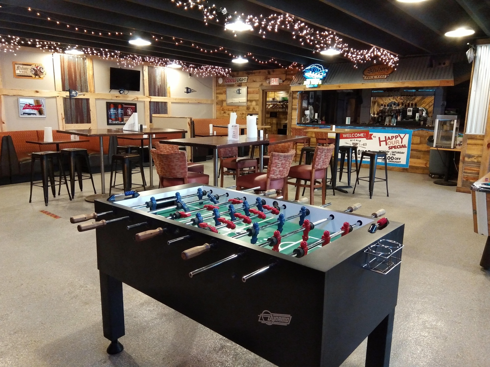 Brick House Bar | Richie Z’s Brickhouse BBQ & Grill