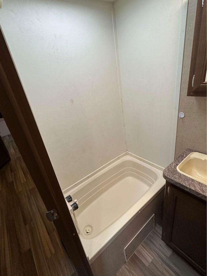 Diamond RV Sales | Products