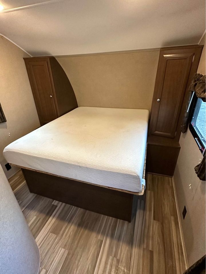 Diamond RV Sales | Products