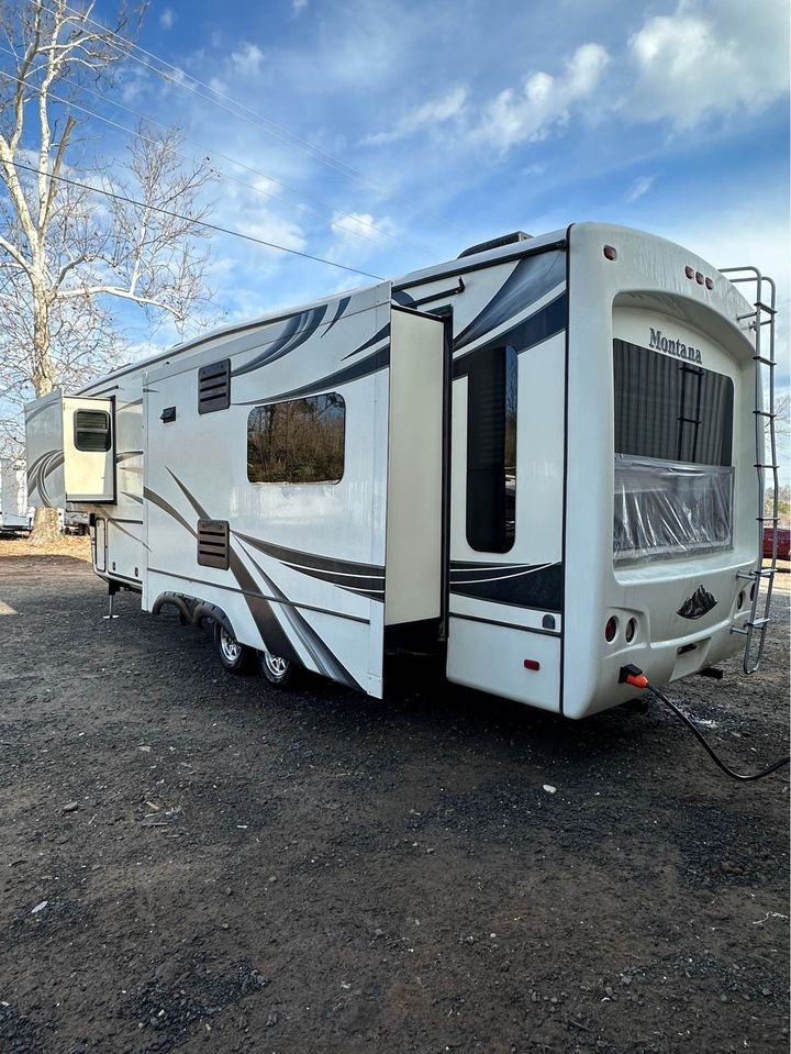 Diamond RV Sales | Products
