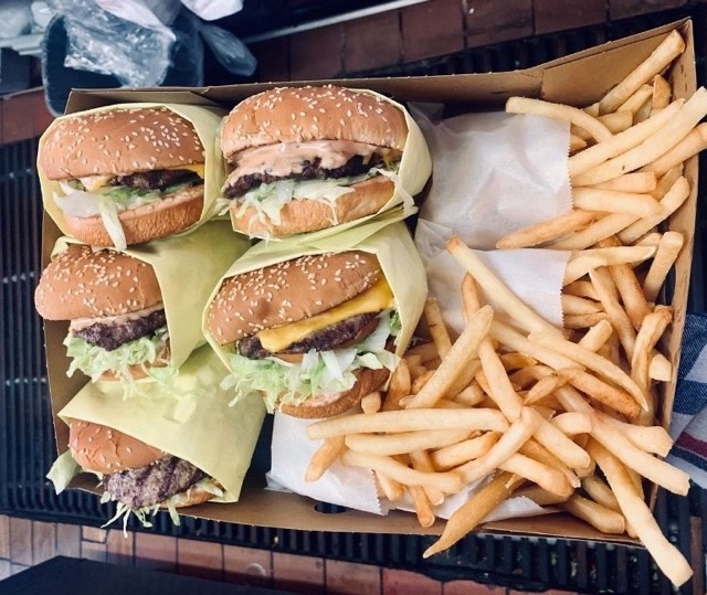 Welcome | California Burgers