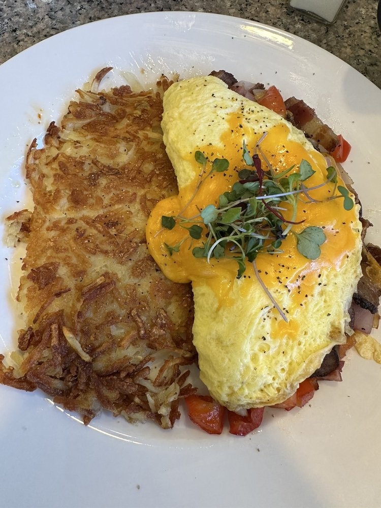 Home | Javi's Breakfast Cafe