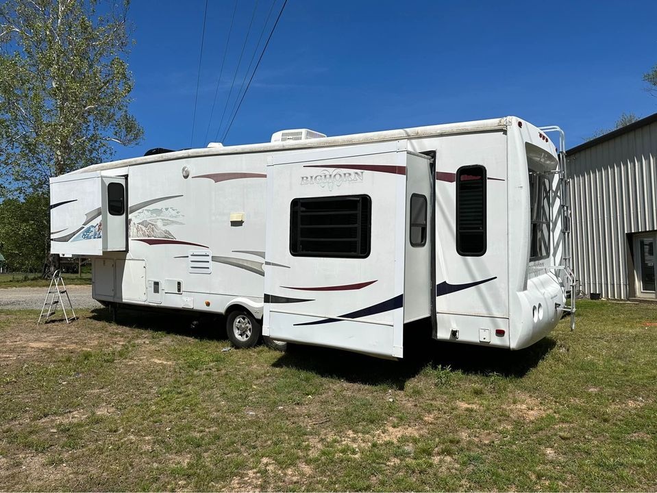 Diamond RV Sales | Products
