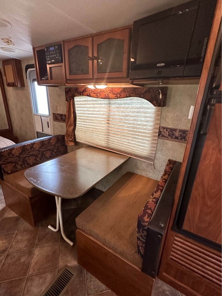 Diamond RV Sales | Products